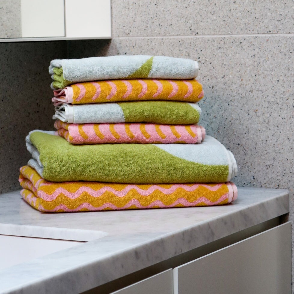 Buy the Organic Cotton Pebble Hand Towel Online | VAVOOM – Bathware Direct